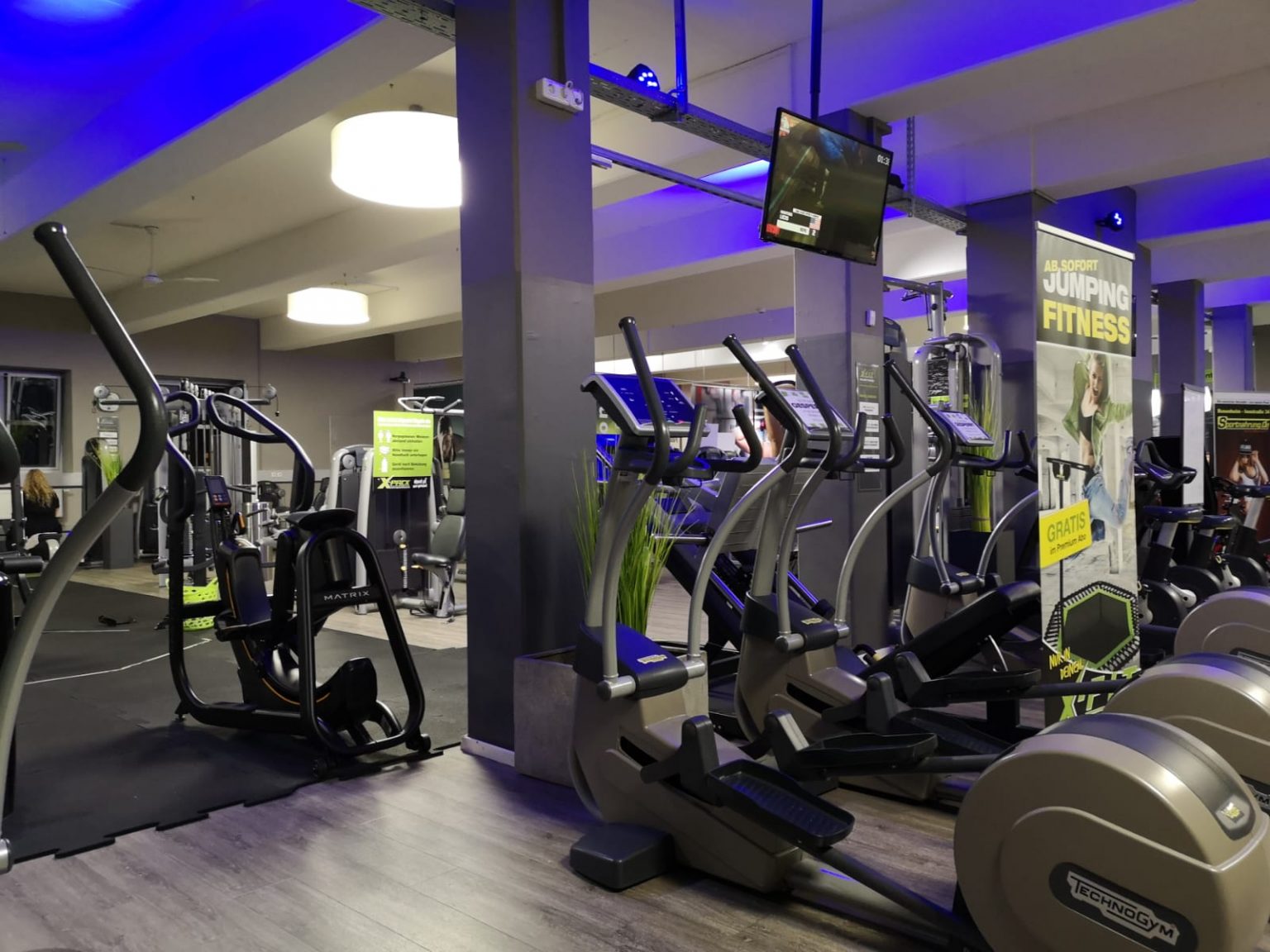 Leistungen Rosenheim - X-Pack Fitnessstudios